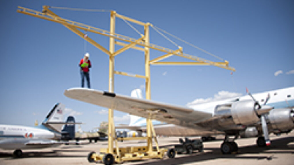MRO Safety: Look Out Below | Aviation Maintenance Magazine