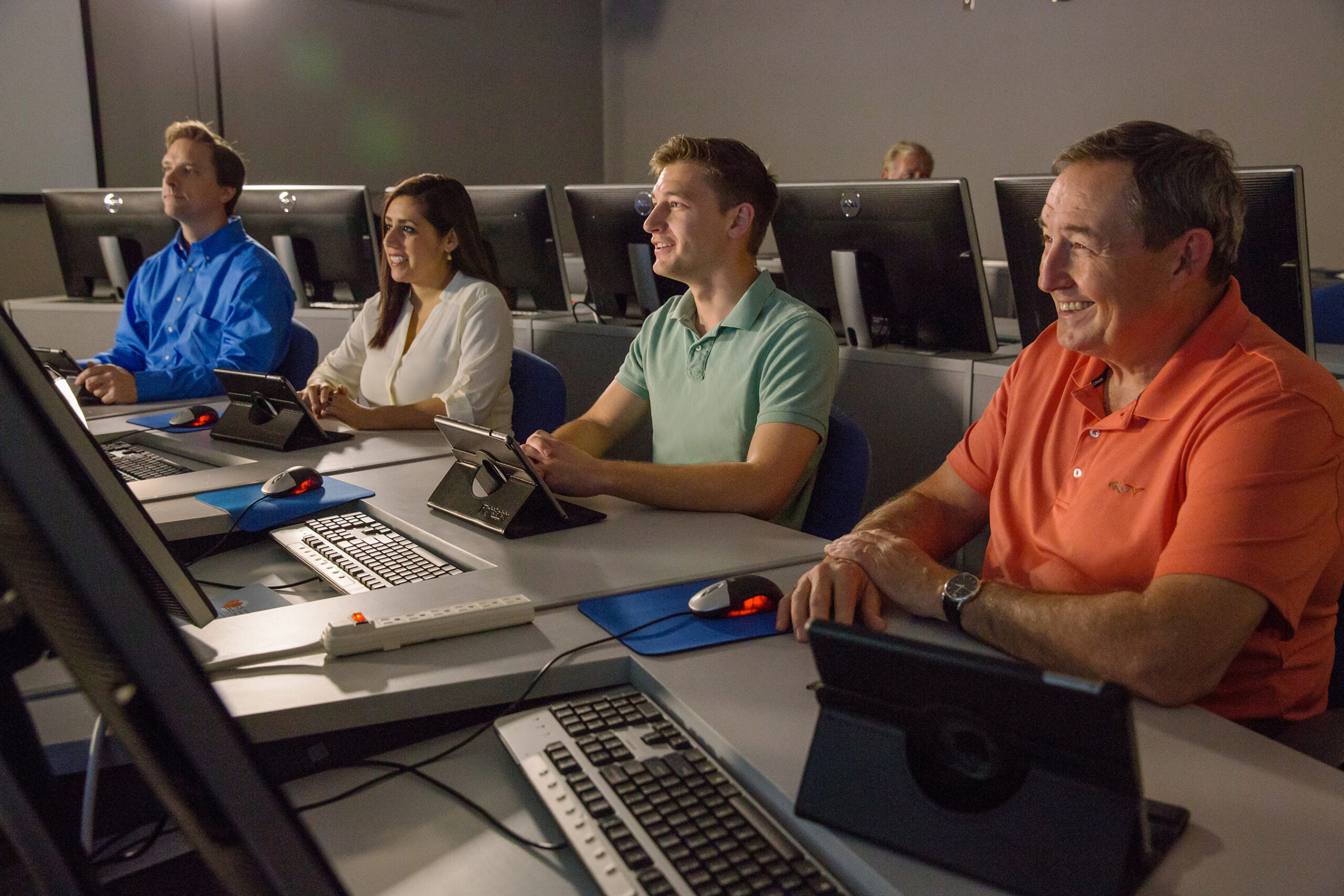 Flightsafety Launches New Aviation Maintenance Management Program ...