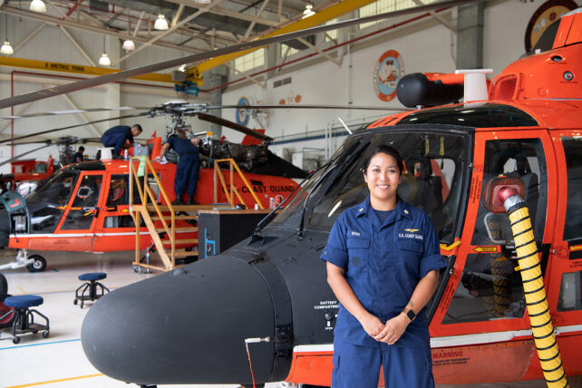 Women of the Coast Guard Aviation Maintenance Technician Specialty ...