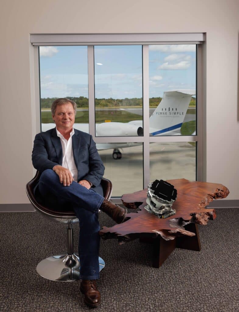 Satcom Direct Confirms Commercial Launch of the SD Plane Simple Antenna ...