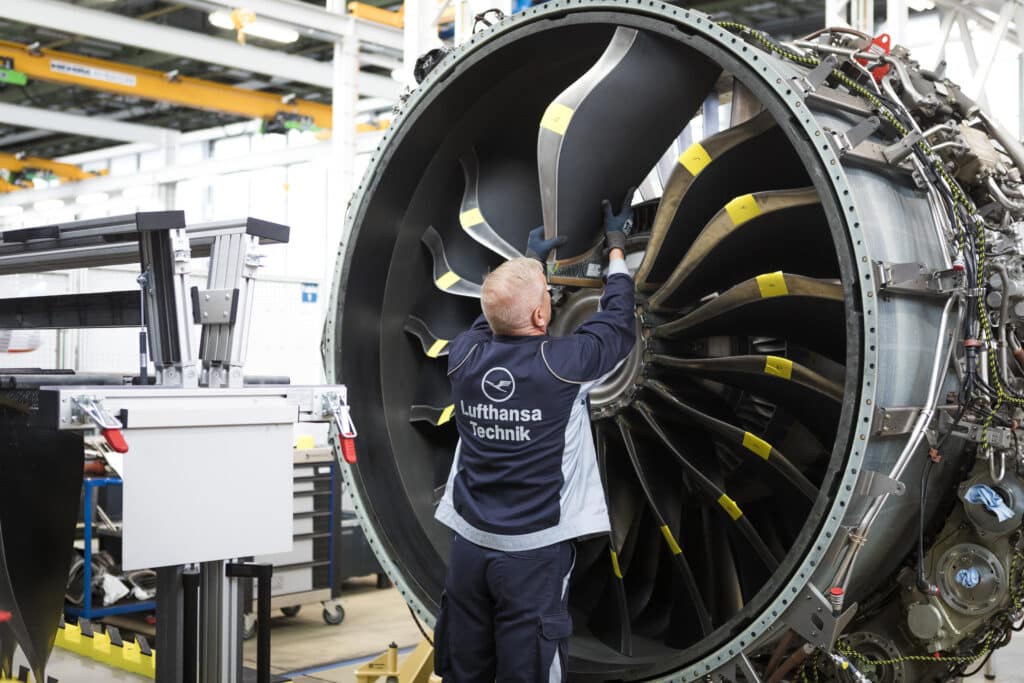 Lufthansa Technik Rebounds Stronger but Has a Way To Go | Aviation ...