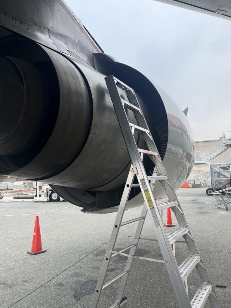 Metallic Ladder Introduces Specialized Aero Ladder for Aircraft ...